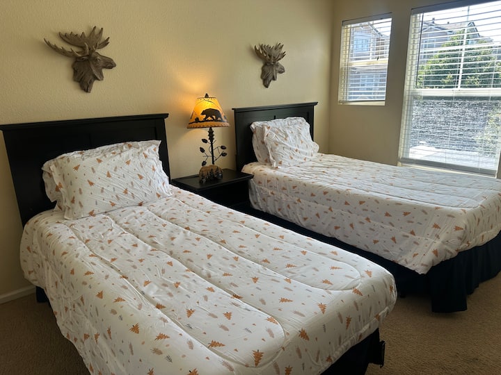 Private Parker Home 2 Car Garage - Parker, CO