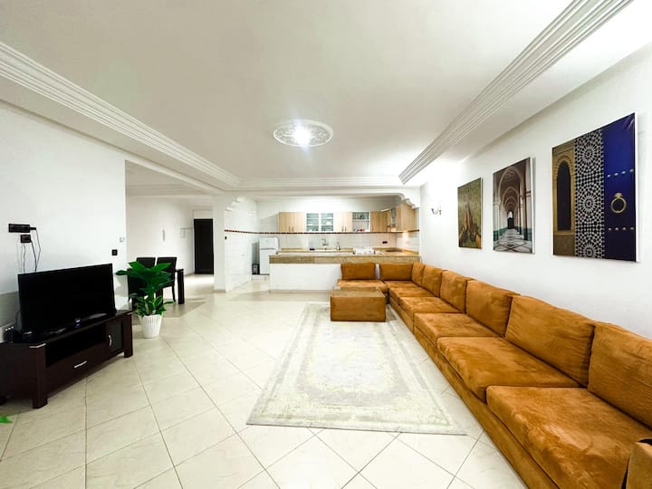 Beach Facing 2br Apt In La Tulipe Complex, Tangier - Tanger