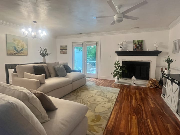 Peaceful 3br Coastal Escape Mins To Iconic Beaches - Chesapeake, VA