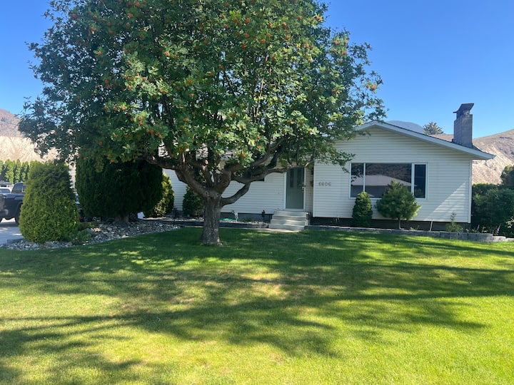 Kamloops Retreat Entire Home Private Hot Tub - Kamloops