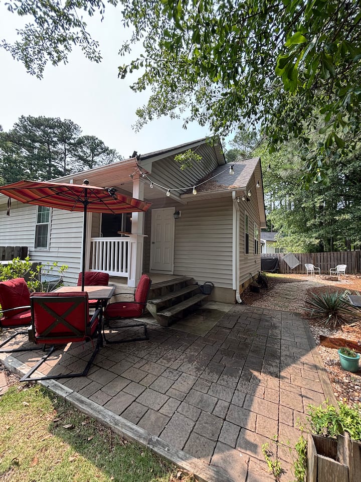 Downtown Raleigh - Bungalow On The Hill - Raleigh, NC