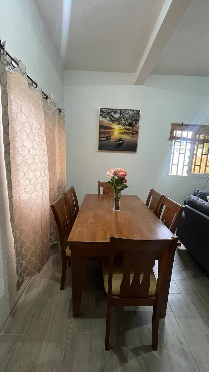 Acogedora Casa Nueva Moderna C/balcón Bella Aurora - Retalhuleu