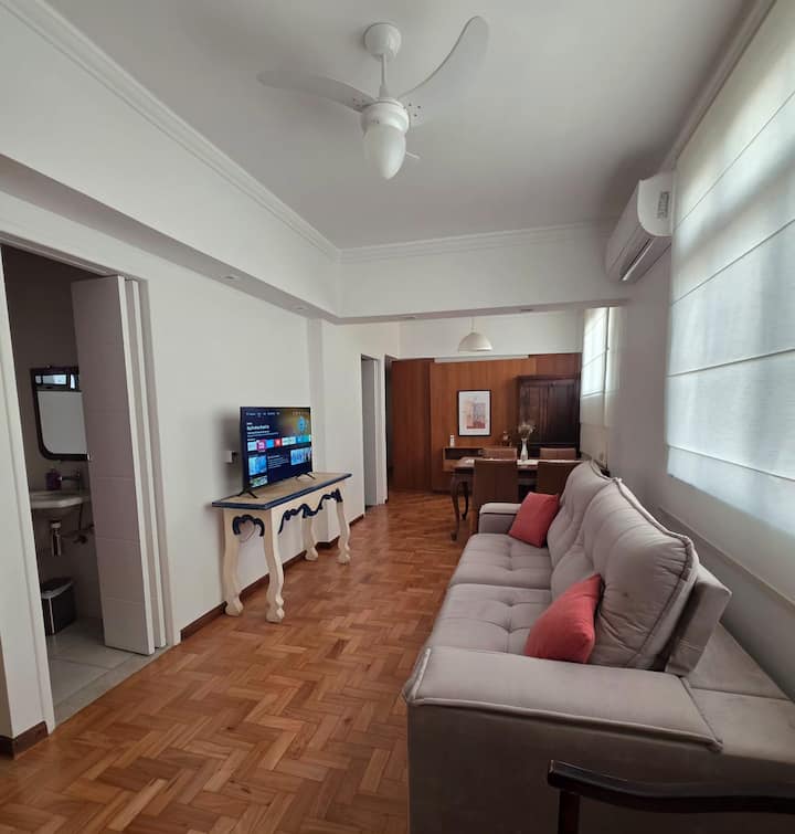 Magnífico Apto. 3 Quartos/lourdes/pça Liberdade - Belo Horizonte