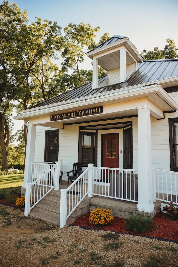 Pleasant View School - Galena, IL
