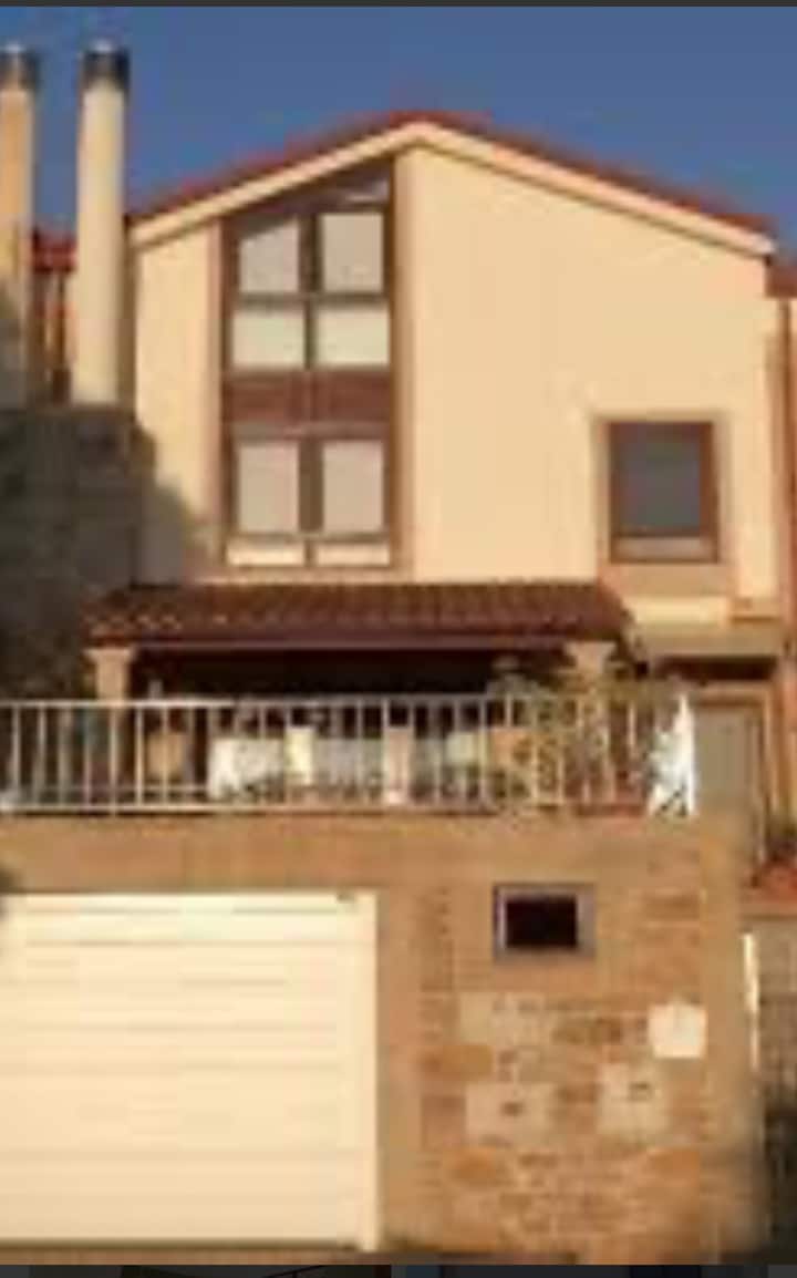 Chalet A 8 Min De Santiago - Ames