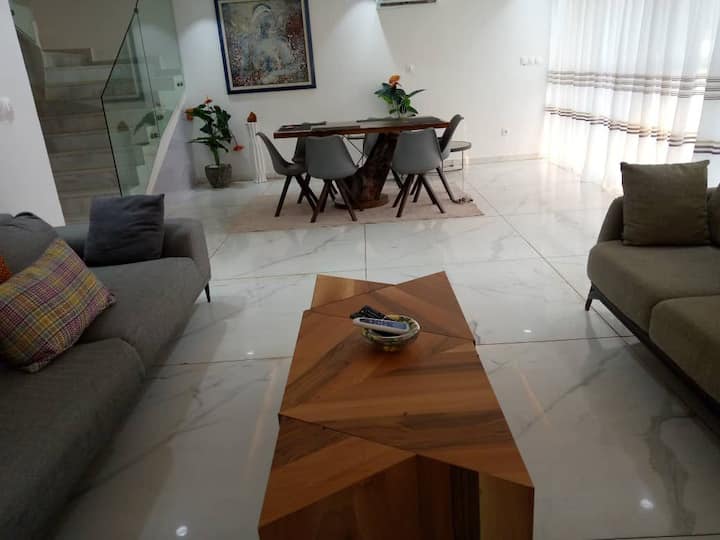 Chalet Modeste - Abidjan