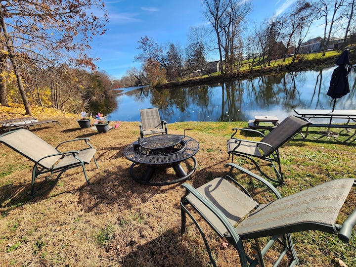 Private Waterfront Home, Close To Gettysburg - Hanover, PA