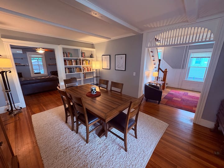 Downtown Saratoga House - Walk To Town - Saratoga Springs, NY