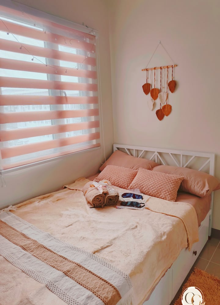 Cozy 2 Br Condo Smdc Charm Residence-cg Staycation - San Mateo