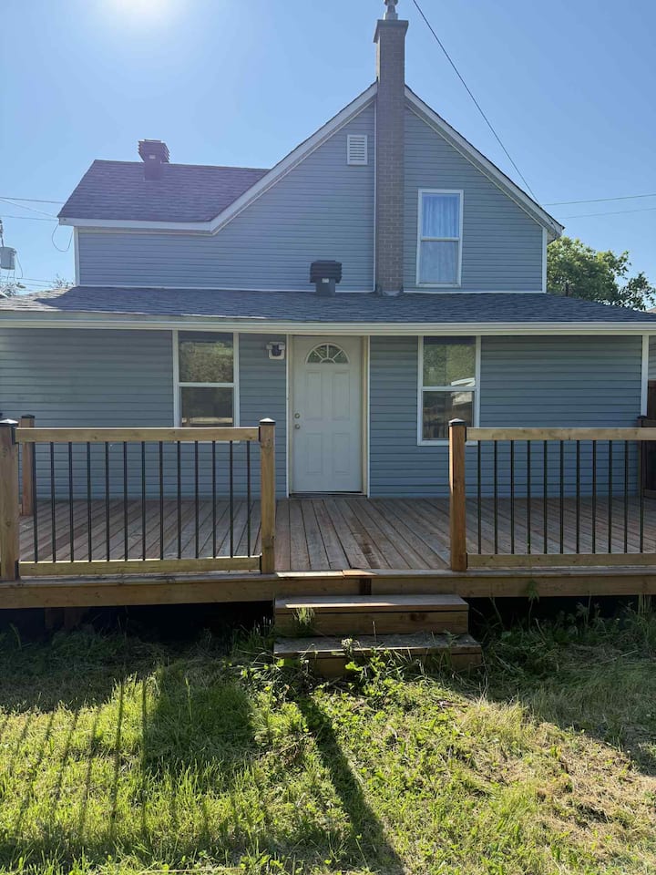2bedrm / Shared Kitchen&bath - Sault Ste. Marie