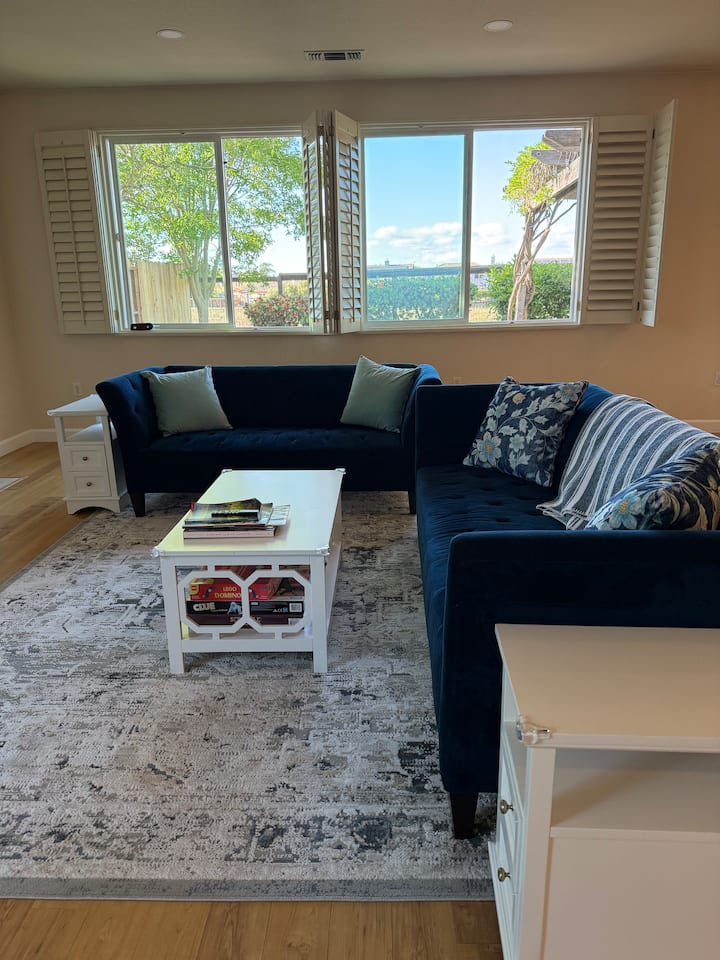 Reedy View: Spacious 3/2 House In South Napa - American Canyon, CA