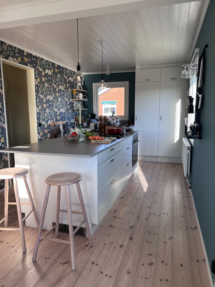 Villa I Huskvarna Med Utsikt - Jönköping