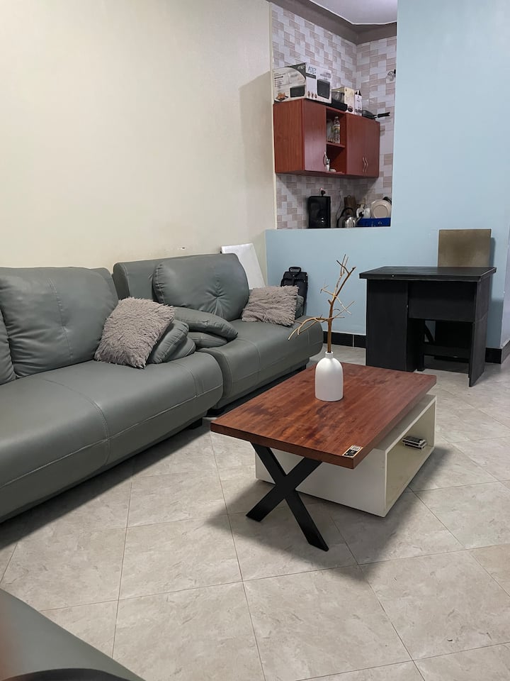 Stylish Cozy Stay Kyanja - Kampala