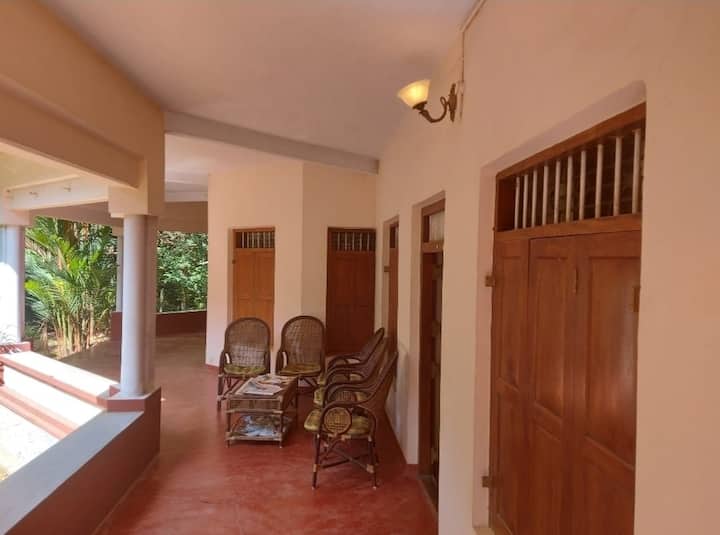 Beautiful Heritage Villa - Pathanamthitta