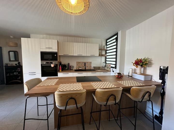 Appartement Lumineux Saint Denis - Saint-Denis