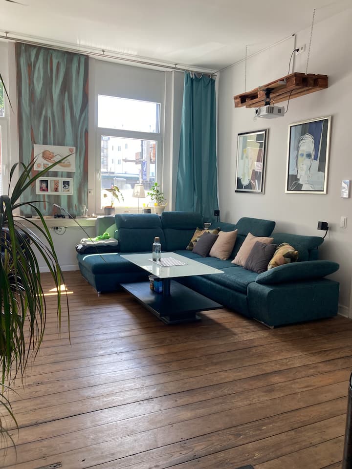 100m2 Große Wohnung - Duisburg