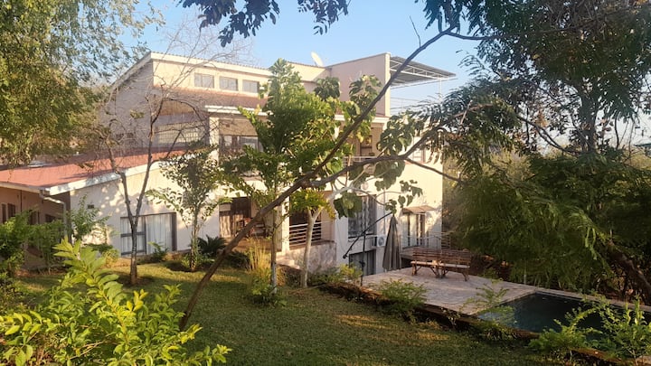Kumabirira Holiday Home-main House - Zimbabwe