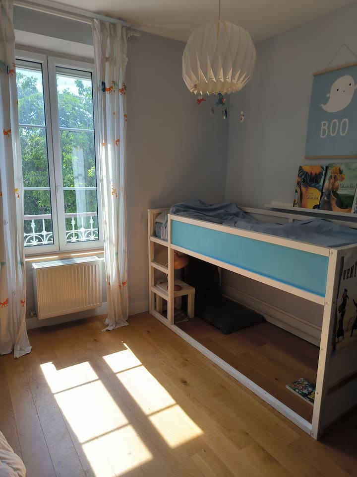 Maison Avec Piscine à Lyon - France