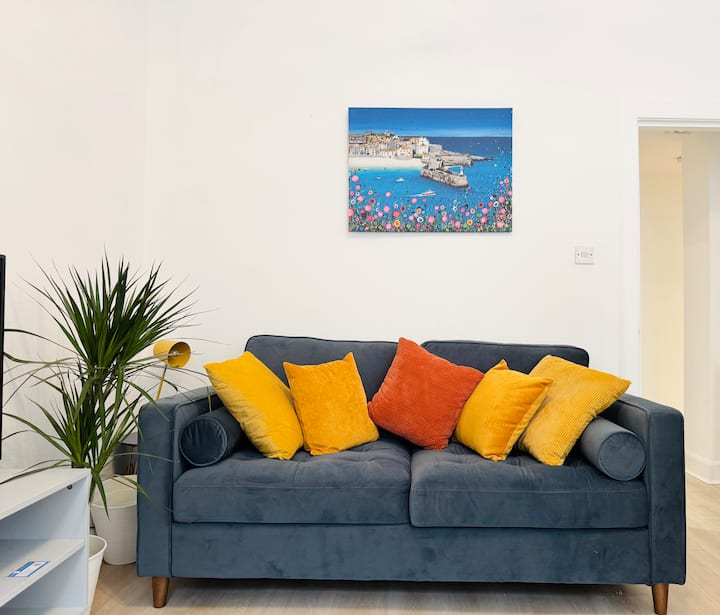 Fab Central Guest Favourite Home Easy Access - Edinburgh