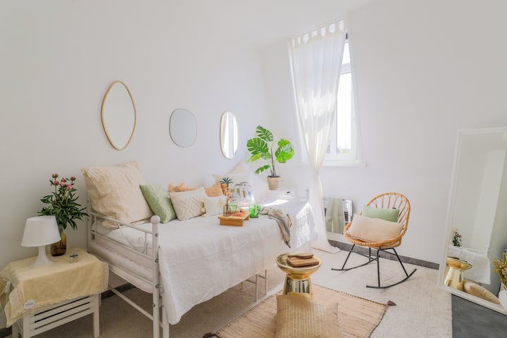 Callimachus’ Reminiscence - Vieux Lille - Lille