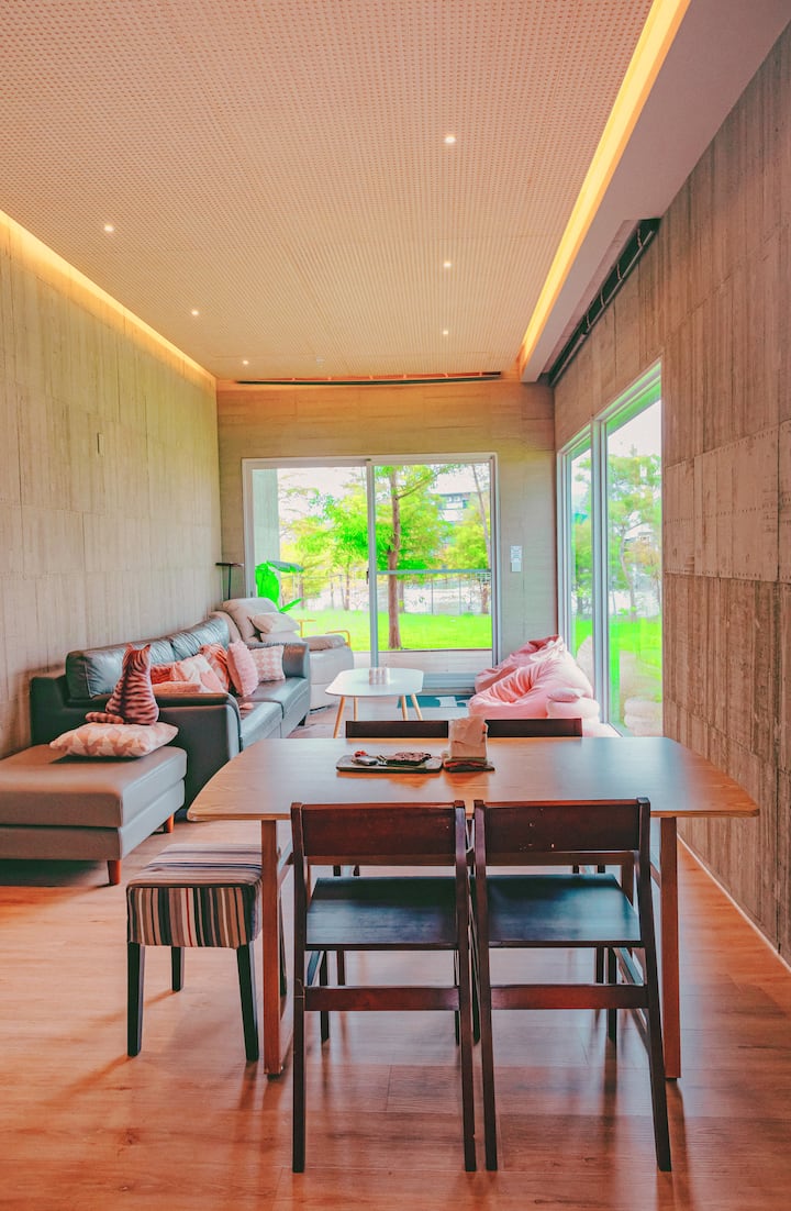 今晚住你家。貳宿 #宜蘭礁溪私宅招待所 #包棟4層樓 #連棟透天宅 #度假屋｜一次接待一組旅客 - Taipei