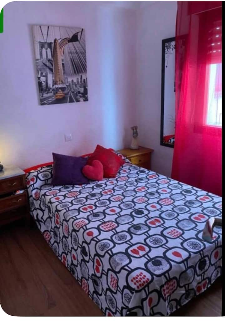 Habitación Con Baño Compartido - Oviedo