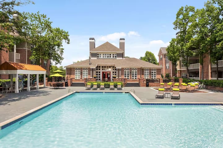 Charming Memphis Spot - Germantown, TN