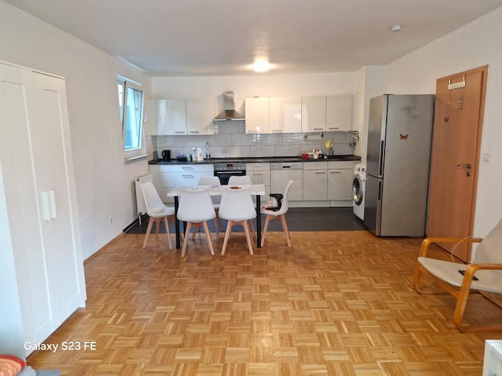 Nice 3 Room Apartm. In Offenbach - Frankfurt