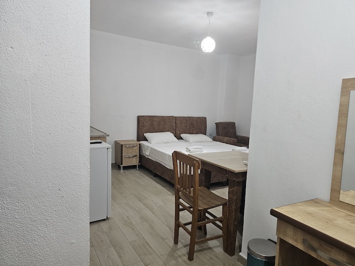 5 Kişilik Daire Kahvaltı Dahil Ve Mangal İMkanı 5 - Gökçeada