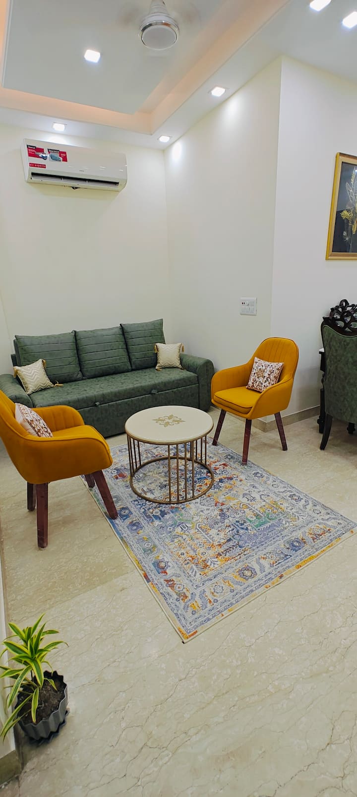 Urban Elegance - 2bhk In Delhi - New Delhi