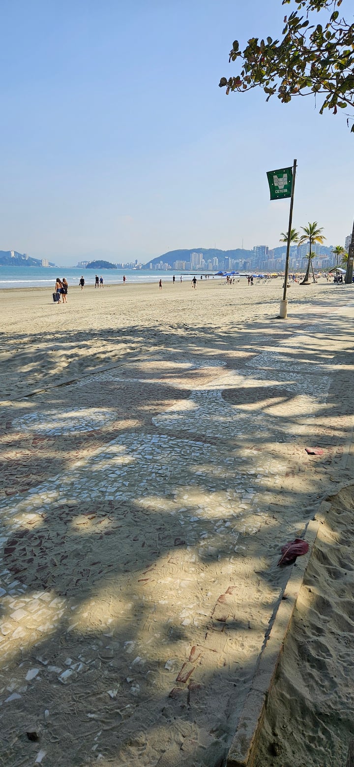 Embaré Condomínio Frente Praia. - Santos