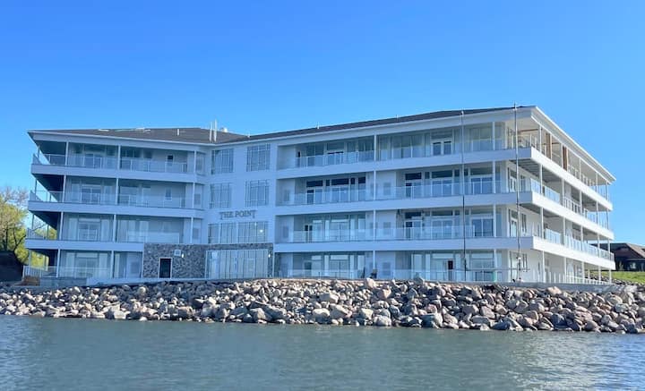 Sweet Martini On Lake Kampeska - Watertown, SD