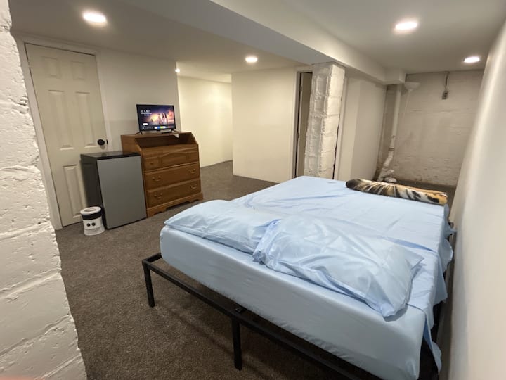 Room For Rent - Essex, MD