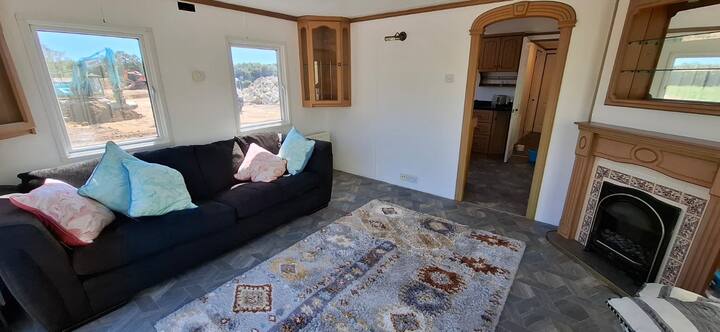 Private Static Home On An Old Watercress Farm. - Chichester