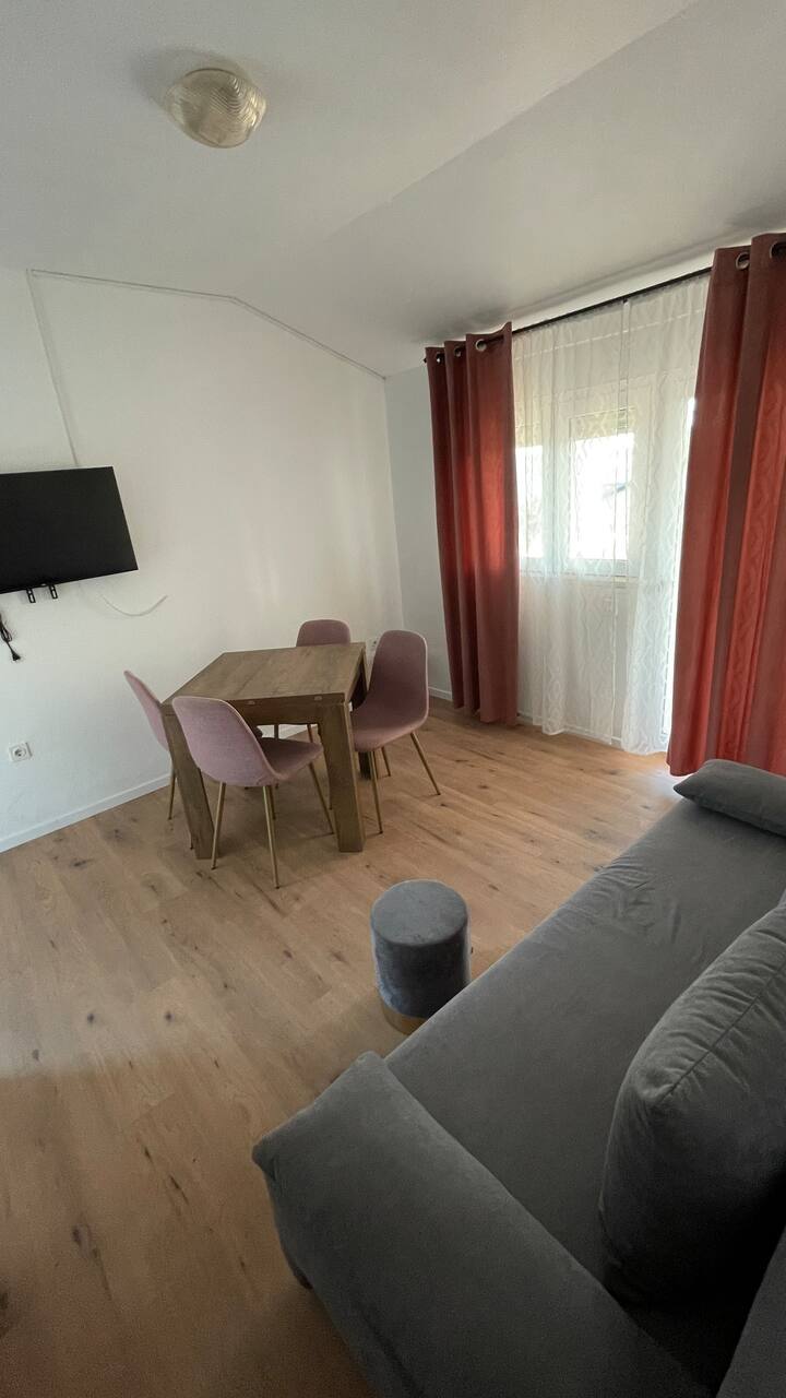 Apartman Sa Pogledom Na More - Starigrad