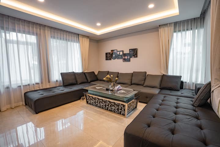 「Summervilla6」曼谷市中｜独栋泳池7卧别墅｜早餐近bts｜asok｜emquartier - Bangkok
