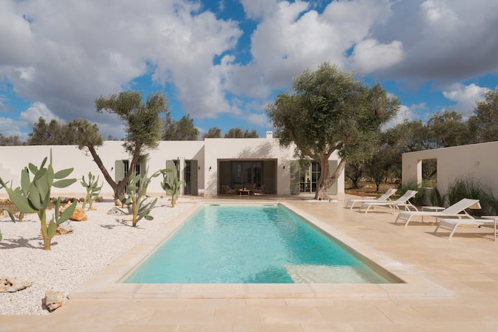 Villa Normanni Exclusive Villa And  Pool - San Vito dei Normanni