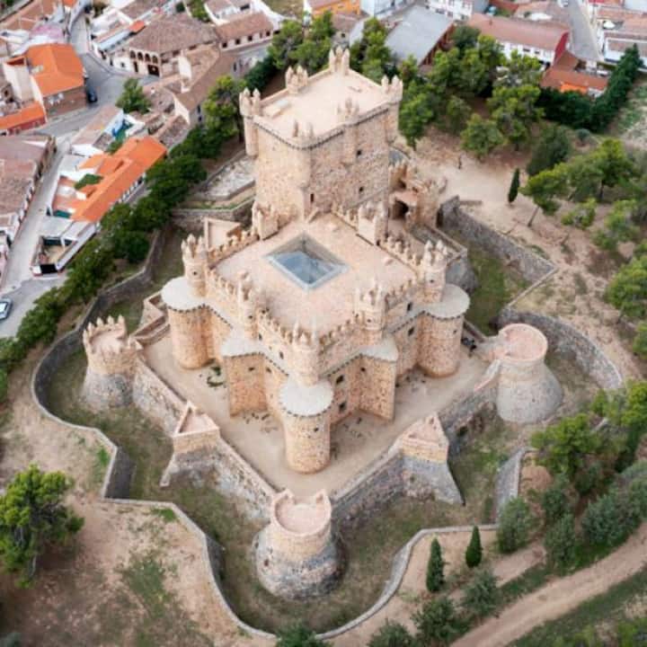 Casa De Los Alonso - Toledo