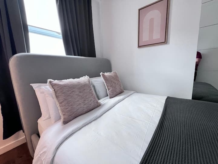 Bright & Chic 2 Bedroom Flat In Camden Centre - Londra