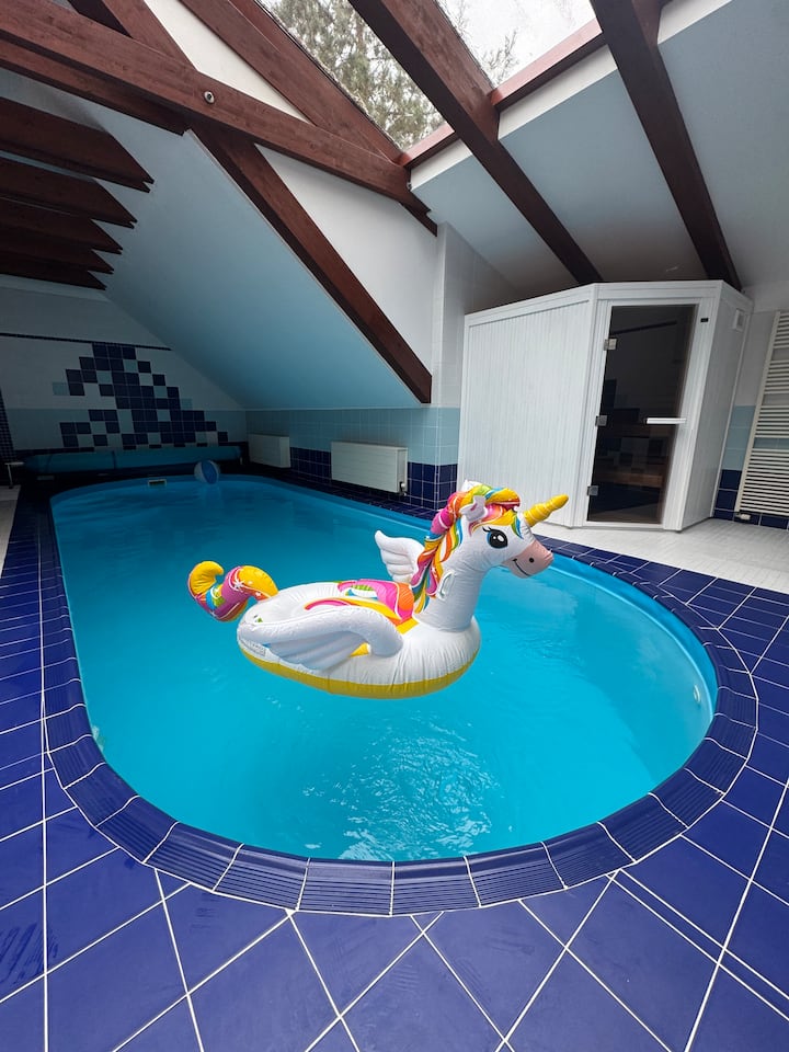 *Oh*yeah*prague* Pool & Sauna Free Parking - Prága