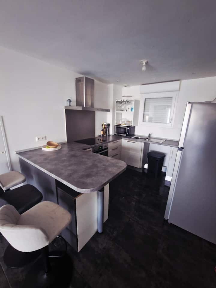 Appartement Proche De Centre Ville - Plage de Palombaggia