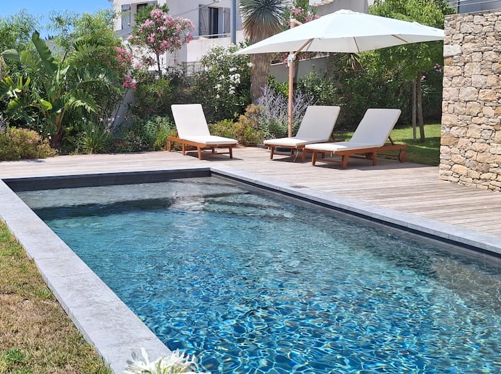 La Vie Est Belle, Chambre Cassis, Piscine, Parking - Cassis