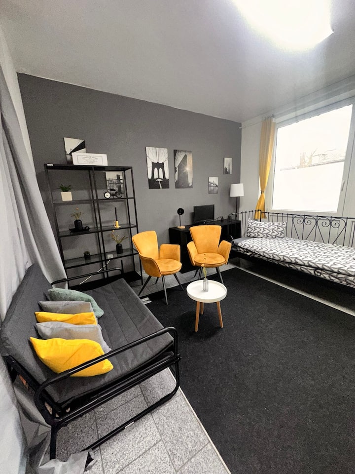 Hostel No1 - Next To City Hbf - Duisbourg