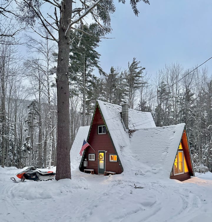 A-frame, 400 Yards From Snow Mobile Trails! - Adirondack Mountains