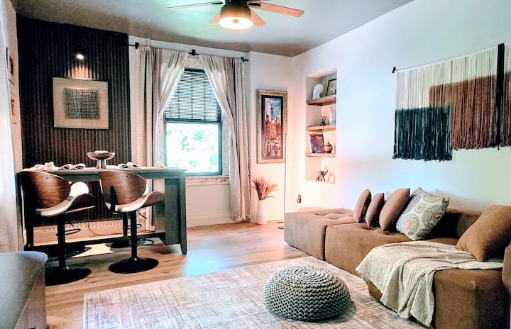Historic Boho Design 2br – Walk To Bathhouses - Hot Springs, AR