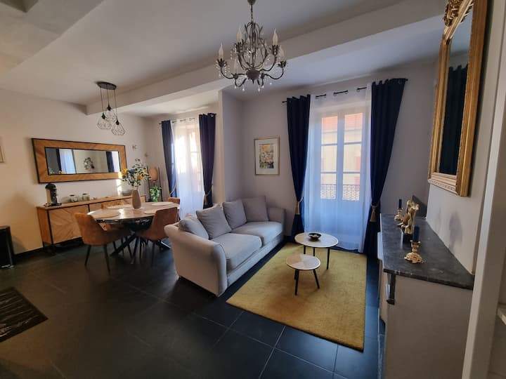 Logement De Caractère Chic. - Ibis budget Béziers Est Mediterranée A9 / A75