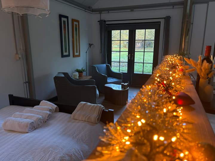 Knus Vakantiehuisje In Het Bos - Veenendaal