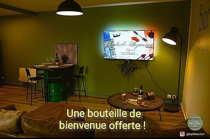 Le P'tit Bourbon
Bouteille De Bienvenue Offerte - Charleville-Mézières