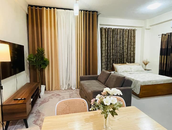 Amapola Deluxe Cozy & Accessible Studio - Candon