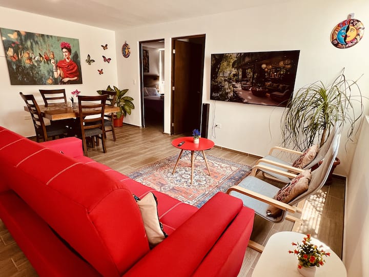 Hermoso Hogar/centro Expositor/patio Privado/nuevo - Mexico